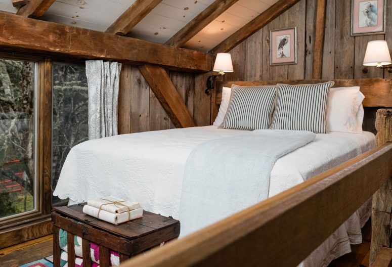 The Mast Farm Inn Gallery - The Mast Farm Inn