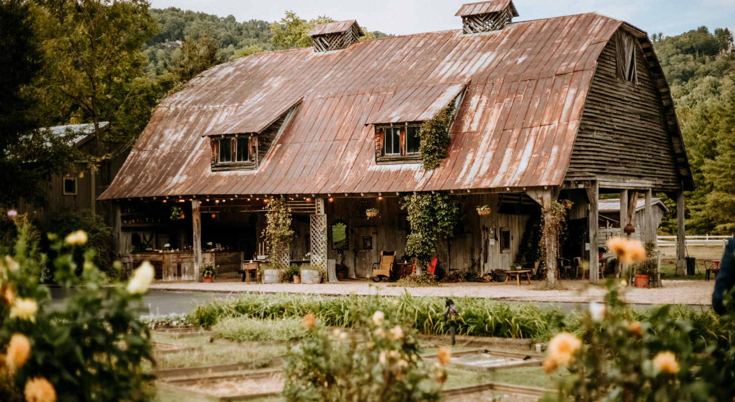 Pricing & Packages - The Mast Farm Inn