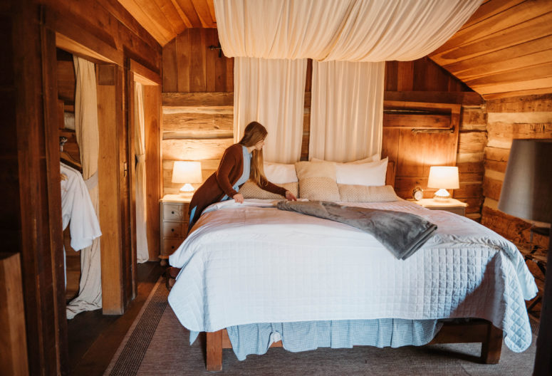 The Mast Farm Inn Gallery - The Mast Farm Inn